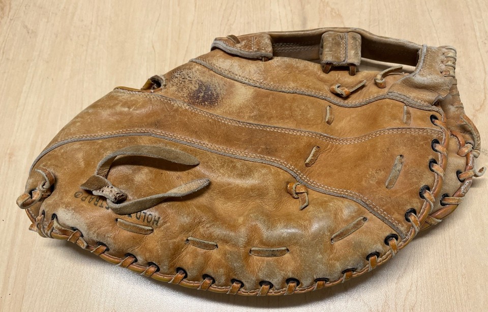 Wilson “The Big Scoop” 1st Base Softball Glove Model A9886 Left Hand ...