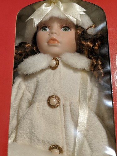 PS Design Emily Elizabeth 2001 Limited Edition Porcelain Doll 8 With ...