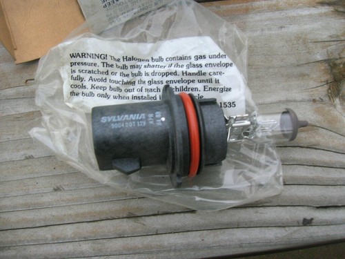 NOS HEADLAMP BULB ASSY -fits 85-96 Ford - OEM Ford E5LY-13N021-A ( 9004 ...
