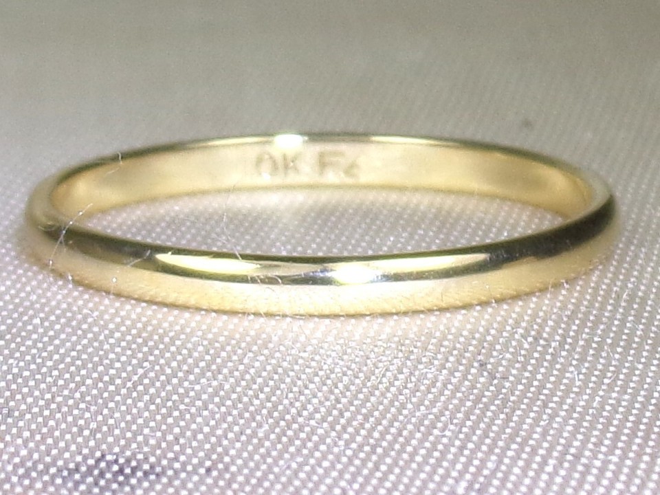 Frederick Goldman 10k Yellow Gold .417 Thin Polished Band Fine Ring ...