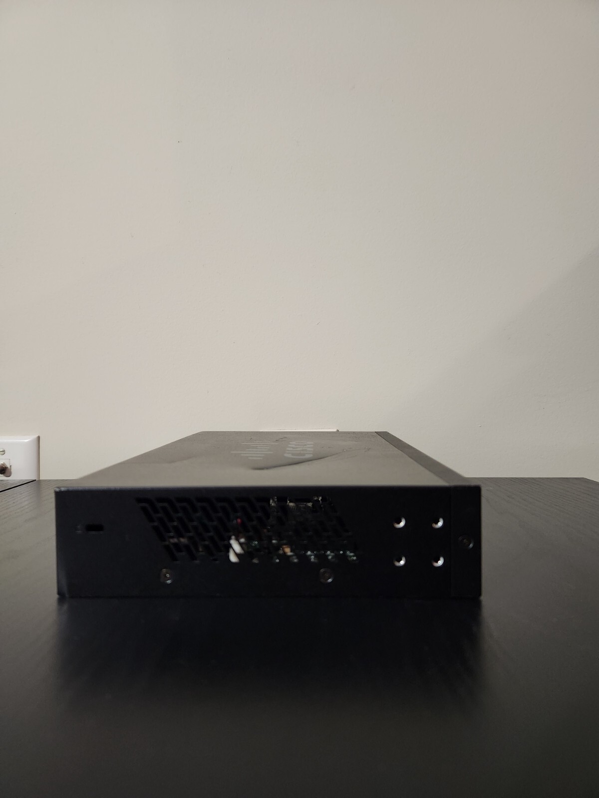 Cisco SG110-16 Unmanaged Switch | 16 Gigabit Ethernet (SG110-16-NA) | eBay