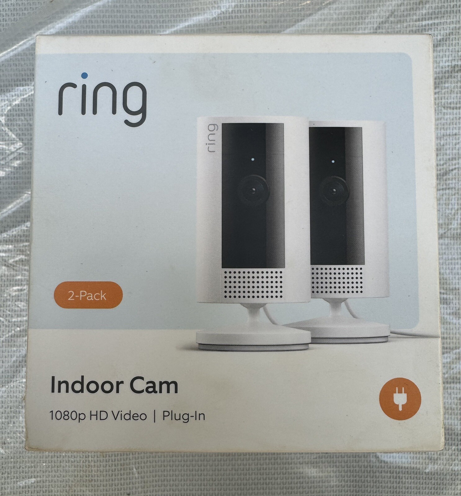 Ring 2nd Generation Indoor Plug-in 1080p Security Camera with Privacy ...