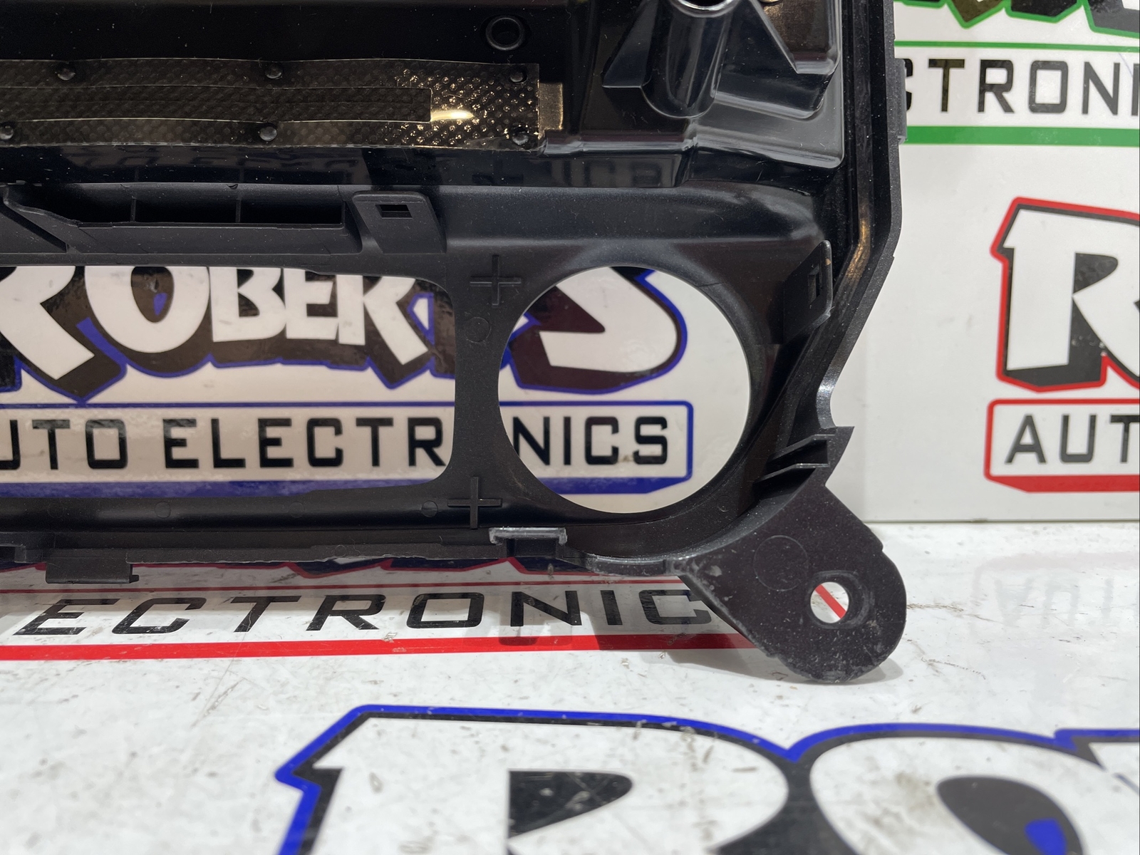 2014-2018 GMC Sierra DENALI OEM 84540933 REPLACEMENT Touch-Screen Media ...