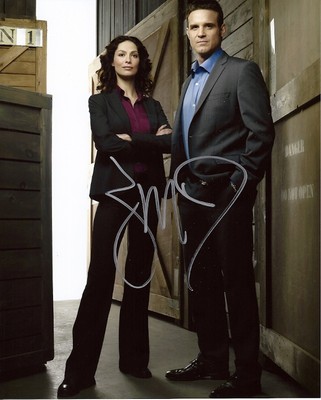 Eddie McClintock (Pete Latimer) Warehouse 13 AUTOGRAPH | eBay