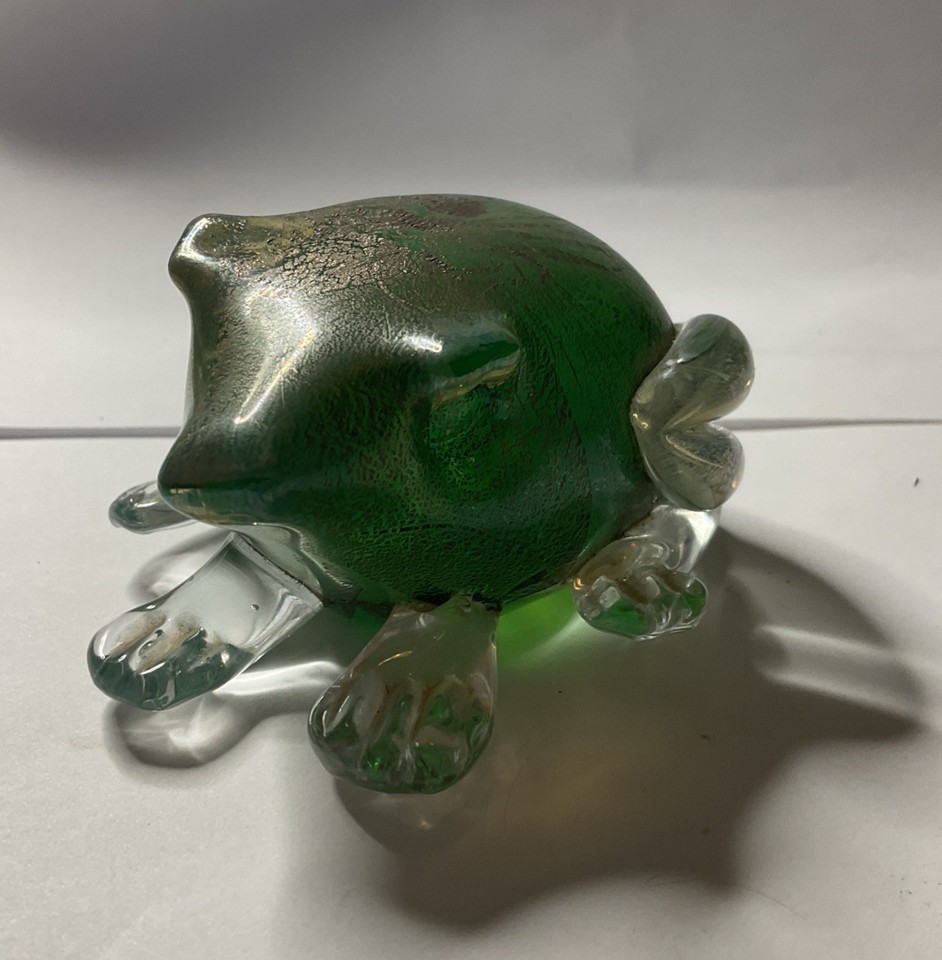 Green glass Frog With Fluid Gold. See Label. Art Glass. Length 8 cm s G ...