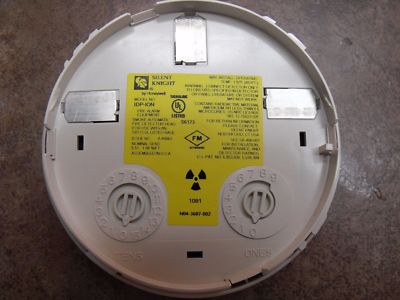 Silent Knight IDP-ION Ionization Detector Head ~ 4 AVAILABLE, 1 YR ...