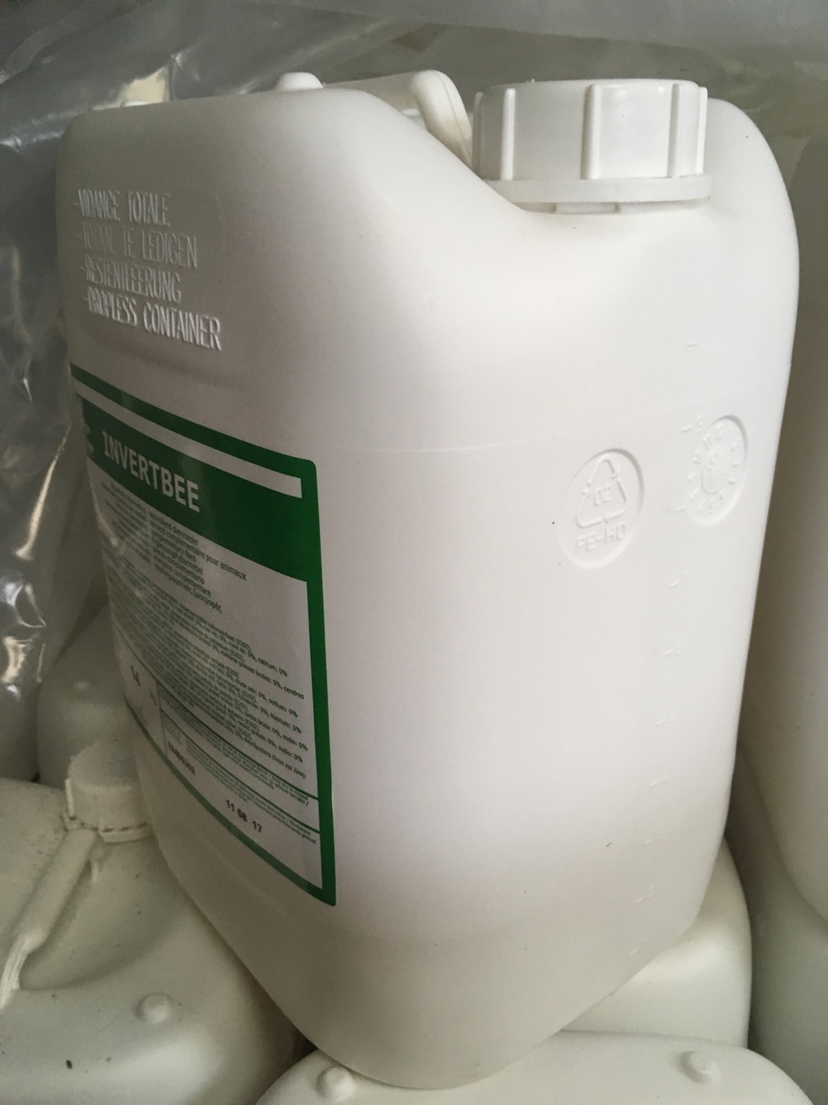 Invertbee Sugar Syrup Jerry Can Bee Food 14Kg Beekeeping Bee Feed Ready ...