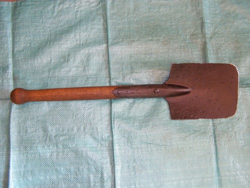 WW II WW2 Original German Wehrmacht soldier trench shovel. Battlefield ...