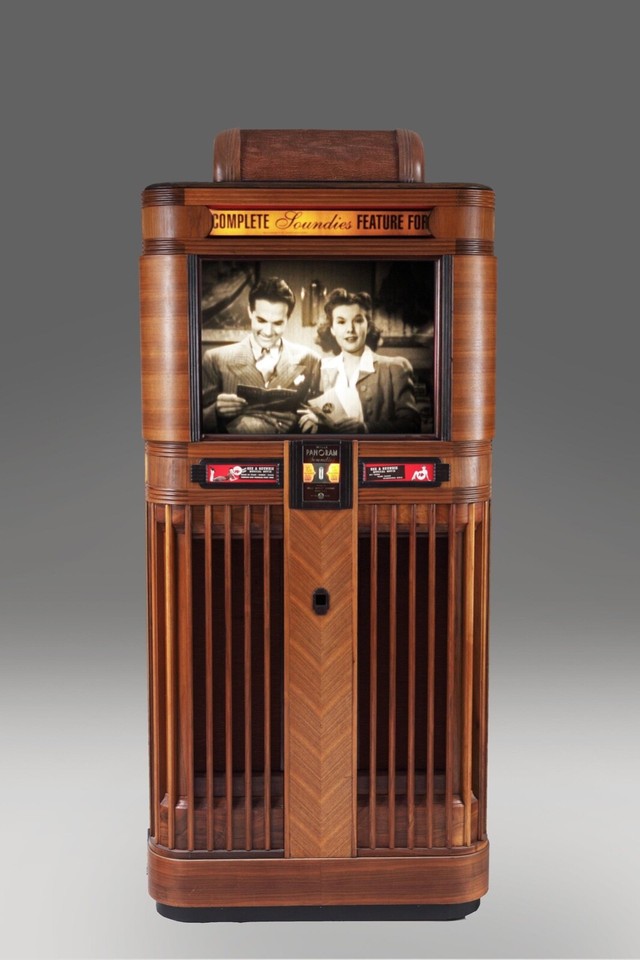 Mills Panoram 16mm Film Coin Op Juke Box w/ content Circa 1940's ...