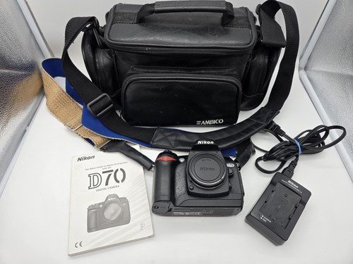 Vintage Nikon D70 Digital Camera Body Kit Case Charger Strap Manual ...