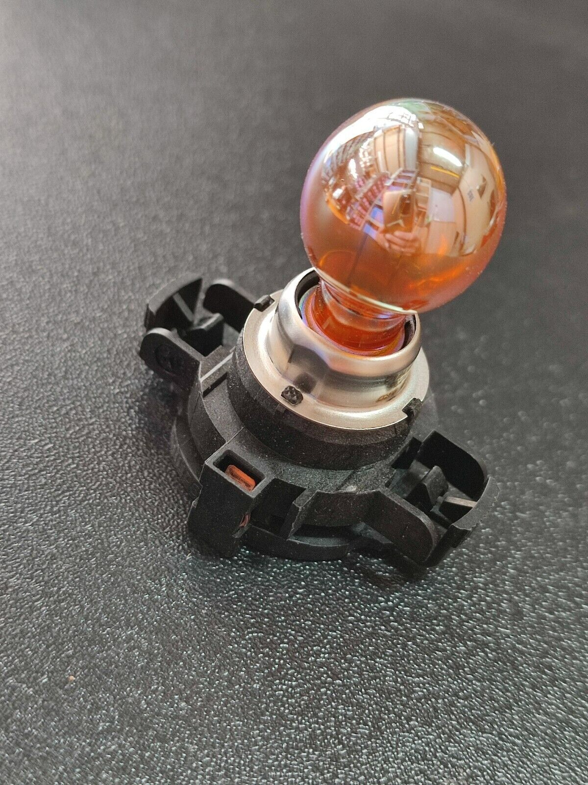 BMW 3'-X3-X4-X5-X6-Z4 Bulb silver PSY 12V 24W SV !!NEW!! !!GENUINE ...