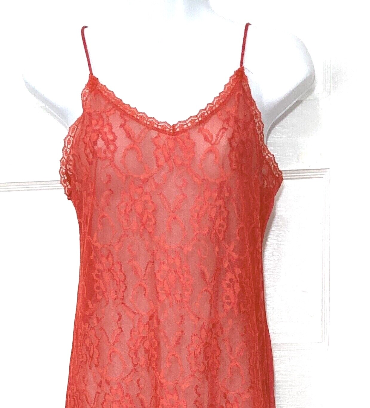 RED LACE LONG NIGHTGOWN, NEGLIGEE, INTERNATIONAL BOUT… - Gem
