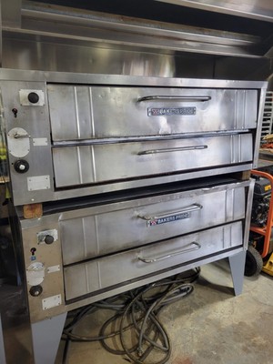Pizza Ovens - Double Stacked Gas Pizza Oven