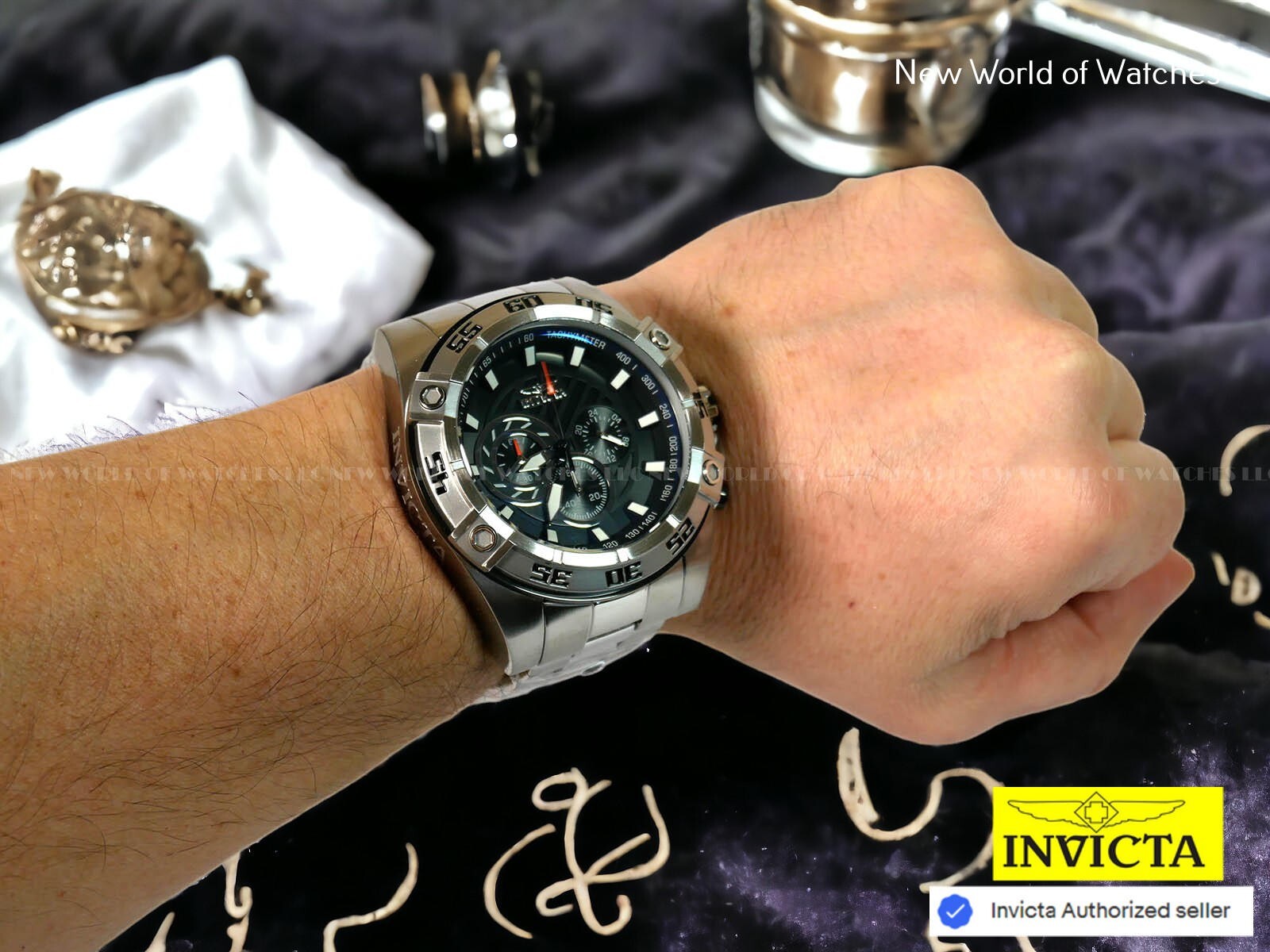 Invicta Speedway 25533 52 mm Silver Stainless Steel Case with Silver ...