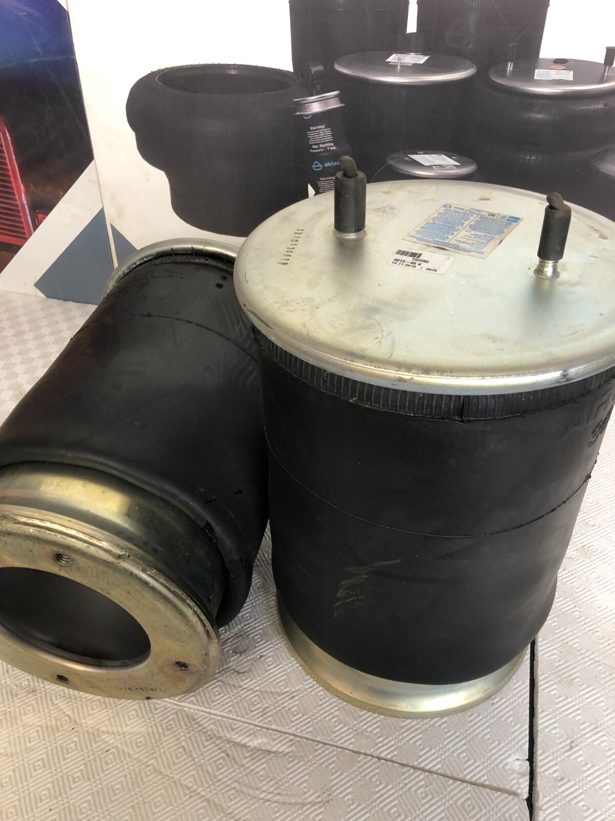 FOR NAVISTAR INTERNATIONAL AIRTECH 3813 FITS FIRESTONE 358 9122 1T19L11 ...