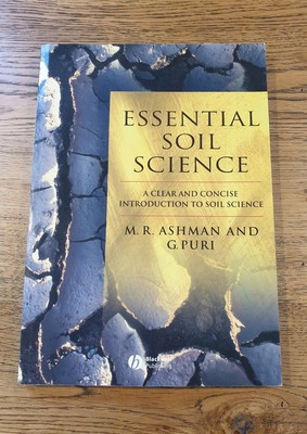 Essential Soil Science: A Clear and Concise Introduction to Soil ...