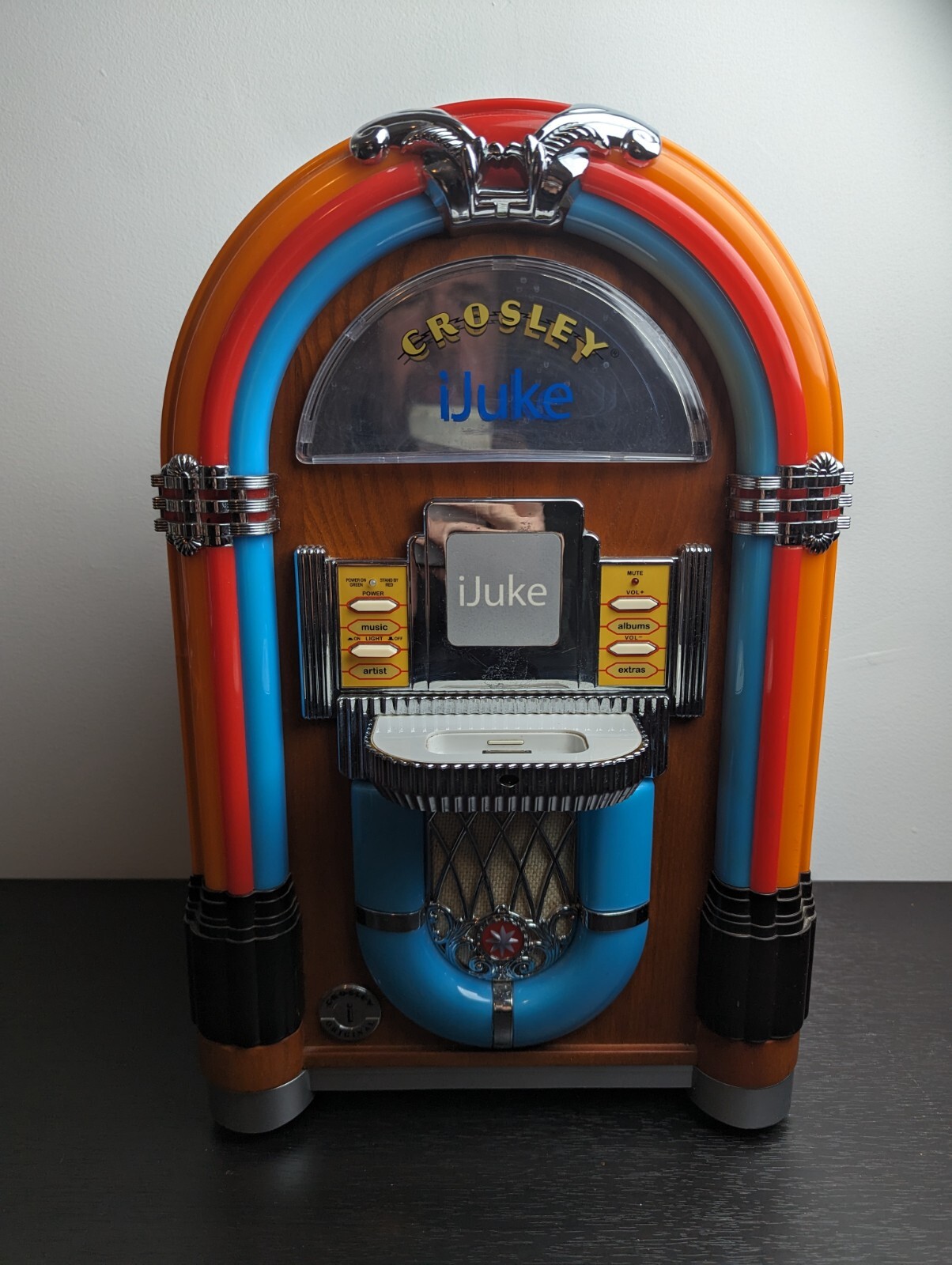 Crosley iJUKE Jukebox iPod CR1701A w/Power Cord Speakers Works, Doesn't ...