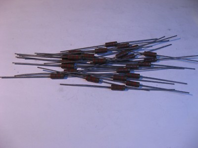 2200 Ohm 2K2 5% Carbon Composition Resistor 1/2 Watt 2.2K - NOS Qty 25 ...