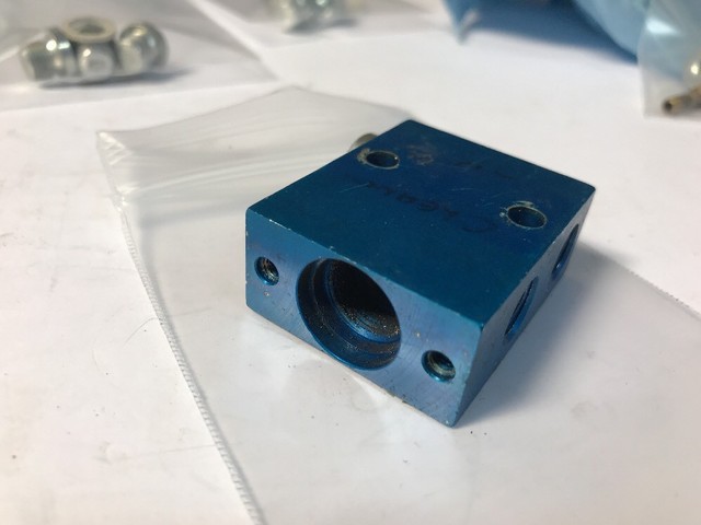 Festo 4938 Pneumatic Valve Limit Switch Series a M402 V/0-3-1/8 for ...