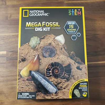 NEW National Geographic Mega Fossil Dig Kit (STEM) FIND 15 REAL FOSSILS ...