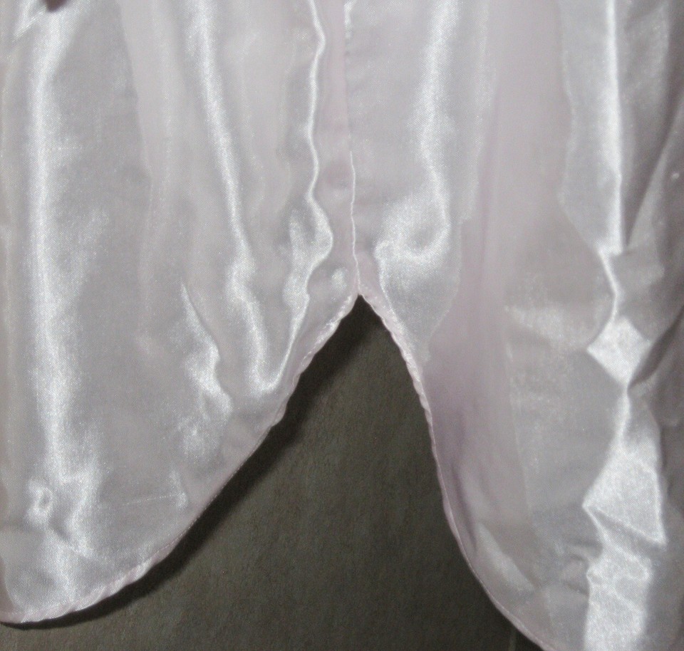 Komar pink flannel back satin embroider pleated long night gown size M ...
