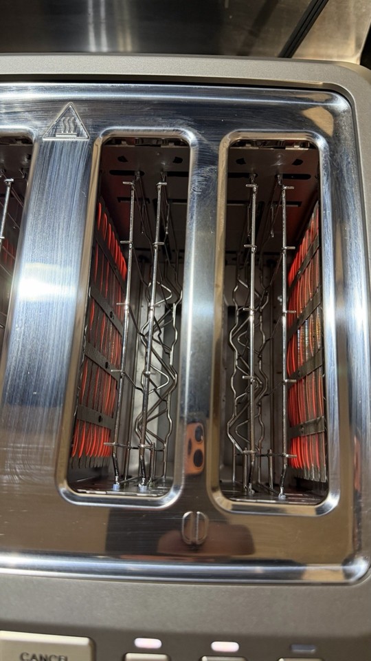 Wolf Gourmet Toaster 4-Slice Stainless Steel Model WGTR104S Red Knob ...