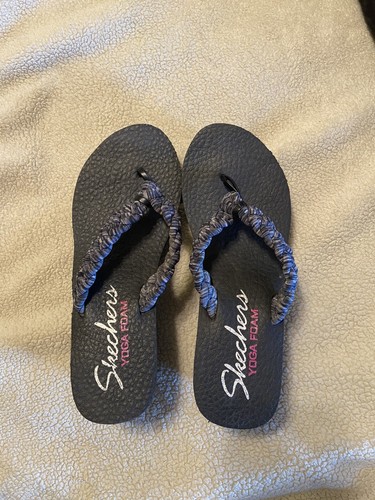 Skechers Yoga Foam Black Wedge Flip Flops Size 8 | eBay