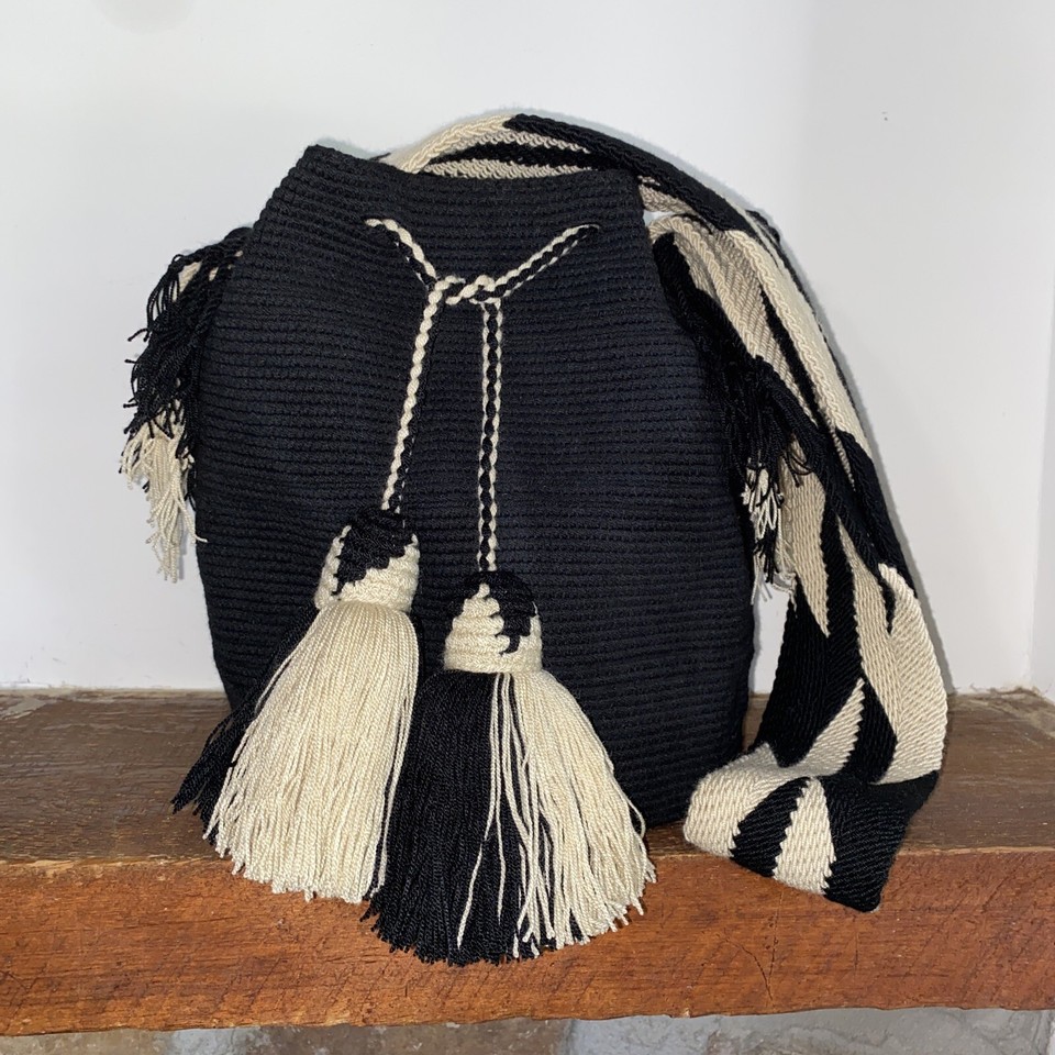 Authentic 100% Wayuu Mochila Colombian Bag Large Size Black Butterflies ...