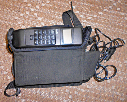 Vintage Novatel Communications Car Phone 8305A Portable Mobile w ...