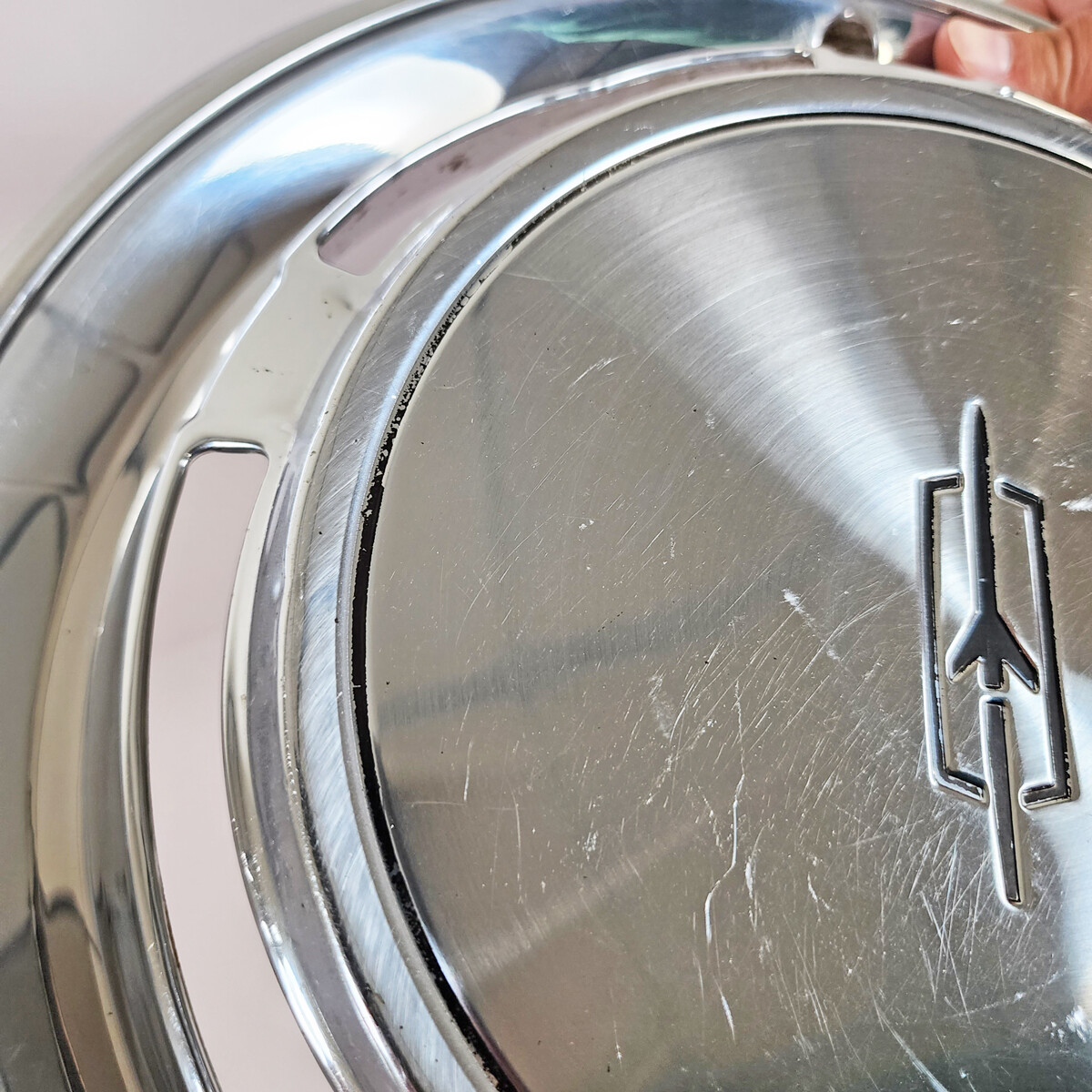 1970 Oldsmobile F85 # 4020 14" Hubcaps / Wheel Covers GM Part # 404977 ...