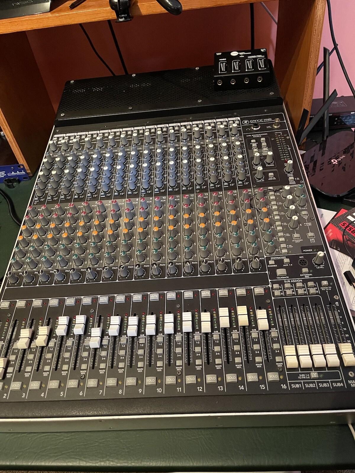 Mackie Onyx 1640i 16-Channel Firewire Mixer (w/ Hard Mixer case) | eBay