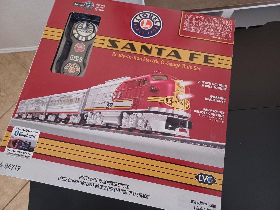 Lionel Santa Fe Electric O Gauge Model Bluetooth Train Set (#6-84719 ...