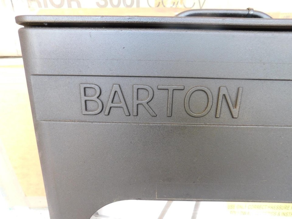 BARTON CAMERON 242E CHART RECORDER TEMPERATURE RANGE 0-150F 5000 PSI ...