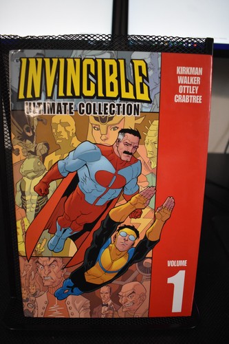 Invincible Ultimate Collection Volume 1 Image Deluxe Hardcover RARE ...