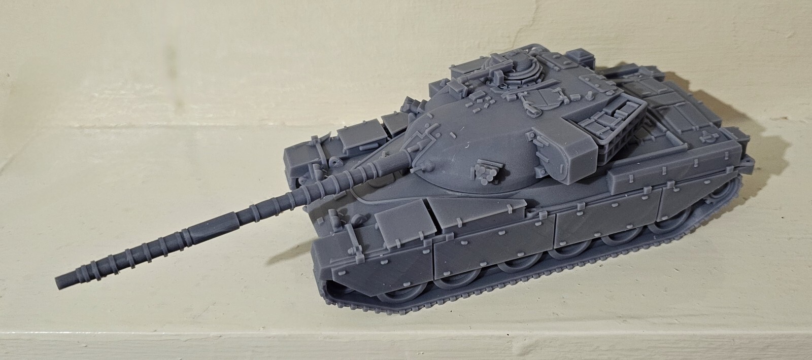British Army FV4201 CHIEFTAIN tank model resin 3D printed various ...