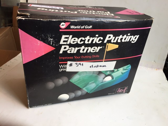 Golf Gifts & Gallery Electric Putting Partner With 9ft Foam Green for ...