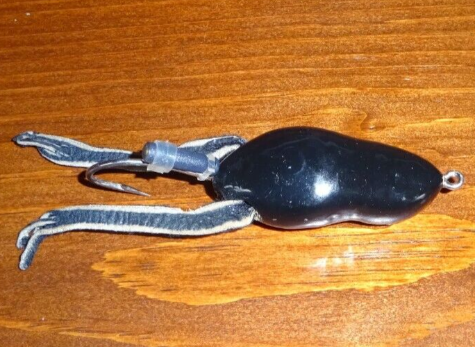 Vintage Fred Arbogast Fred's Frog 420-602, 2-1/2", 3/4 Oz., Black/Green ...