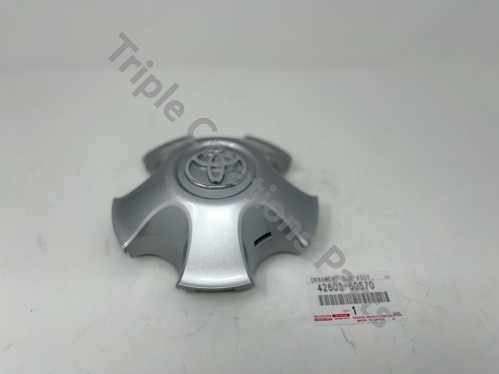 4260360570 GENUINE Toyota ORNAMENT SUB-ASSY, WHEEL HUB 42603-60570 OEM ...