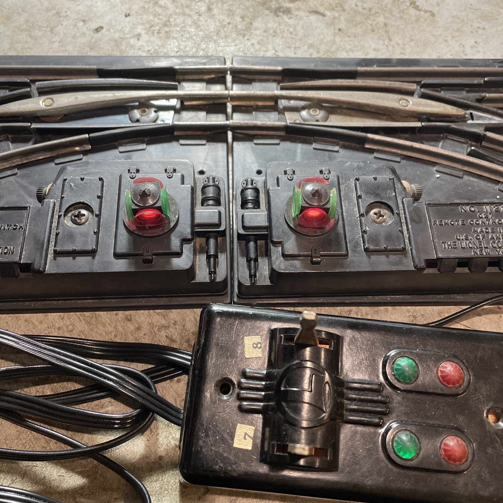 ONE PAIR LIONEL NO. 1122 SWITCHES FOR 027 track #137 Sharp Pair | eBay