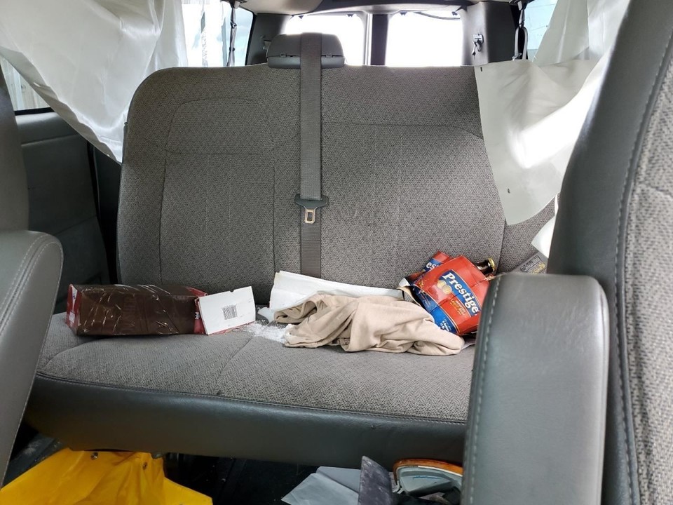 Passenger Side View Mirror Manual Opt DE2 Fits 08-21 EXPRESS 2500 VAN ...