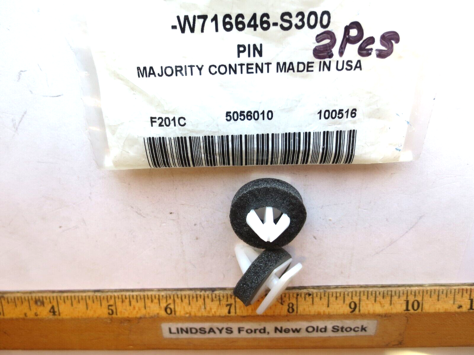 2 OEM PIECES FORD 2009/2019 FLEX "PIN" TAILGATE APPLIQUE CLIP, W716646 ...