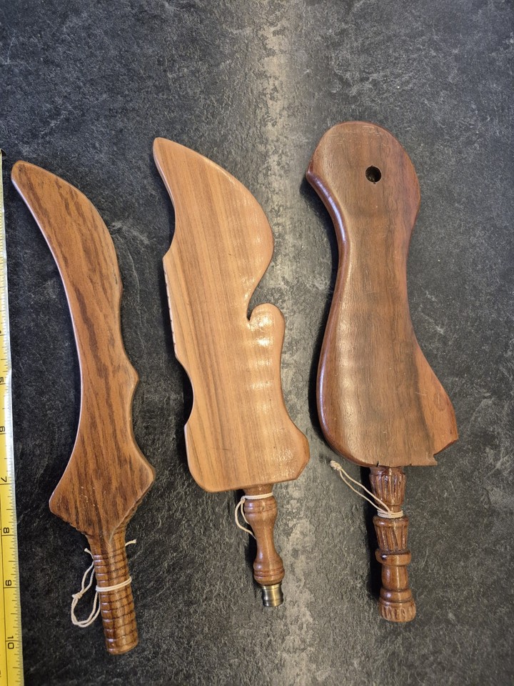 3 Large Vintage Wooden GOOSE WING KNITTING SHEATH/STICKS Cumbrian | eBay UK