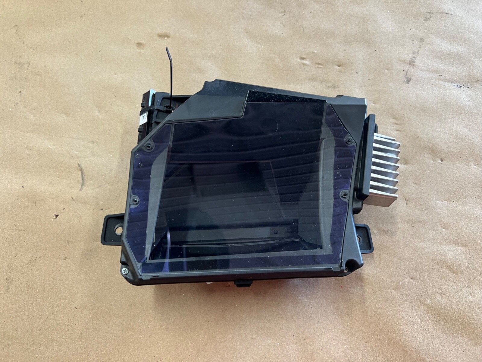 2016-2018 Chevrolet Camaro ZL1 SS Heads Up Display HUD Screen Unit GM ...