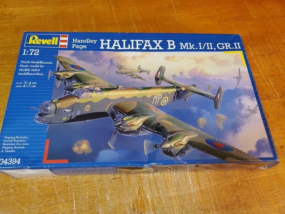Revell 1/72 Handley Page Halifax B Mk.I B.Mk.II GR.II parts sealed Open ...