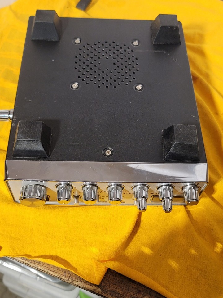 VINTAGE CB RADIO UNIDEN GRANT XL W/ EXTRAS | eBay