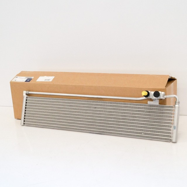 OEM Mercedes-Benz SL R231 Oil Cooling Radiator A0995000400 4.7 Petrol ...