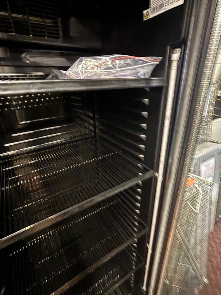 Prodis Xw380 Upright Display Fridge Single Door 372Litres Light 5 Shelf ...