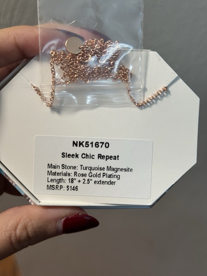 Bomb Party December 2025 Necklace “Sleek Chic Repeat” Turquoise ...