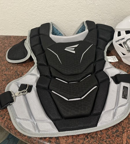 Easton Gametime Baseball/Softball Catchers Chest Protector Intermediate ...