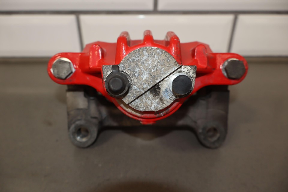 01-04 C5 Corvette Z06 Set LH&RH Front&Rear Red Brake Calipers | eBay